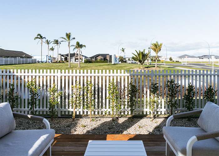 PicketPanel Aluminium Picket Fencing - Boundaryline